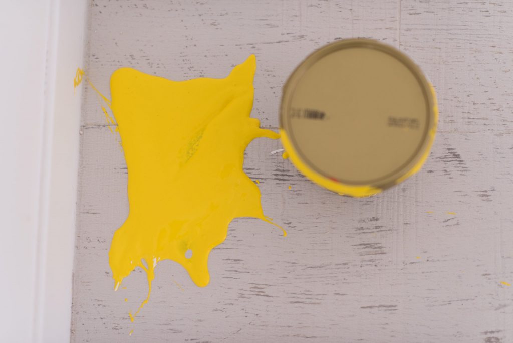 Pulire la vernice: come togliere le macchie